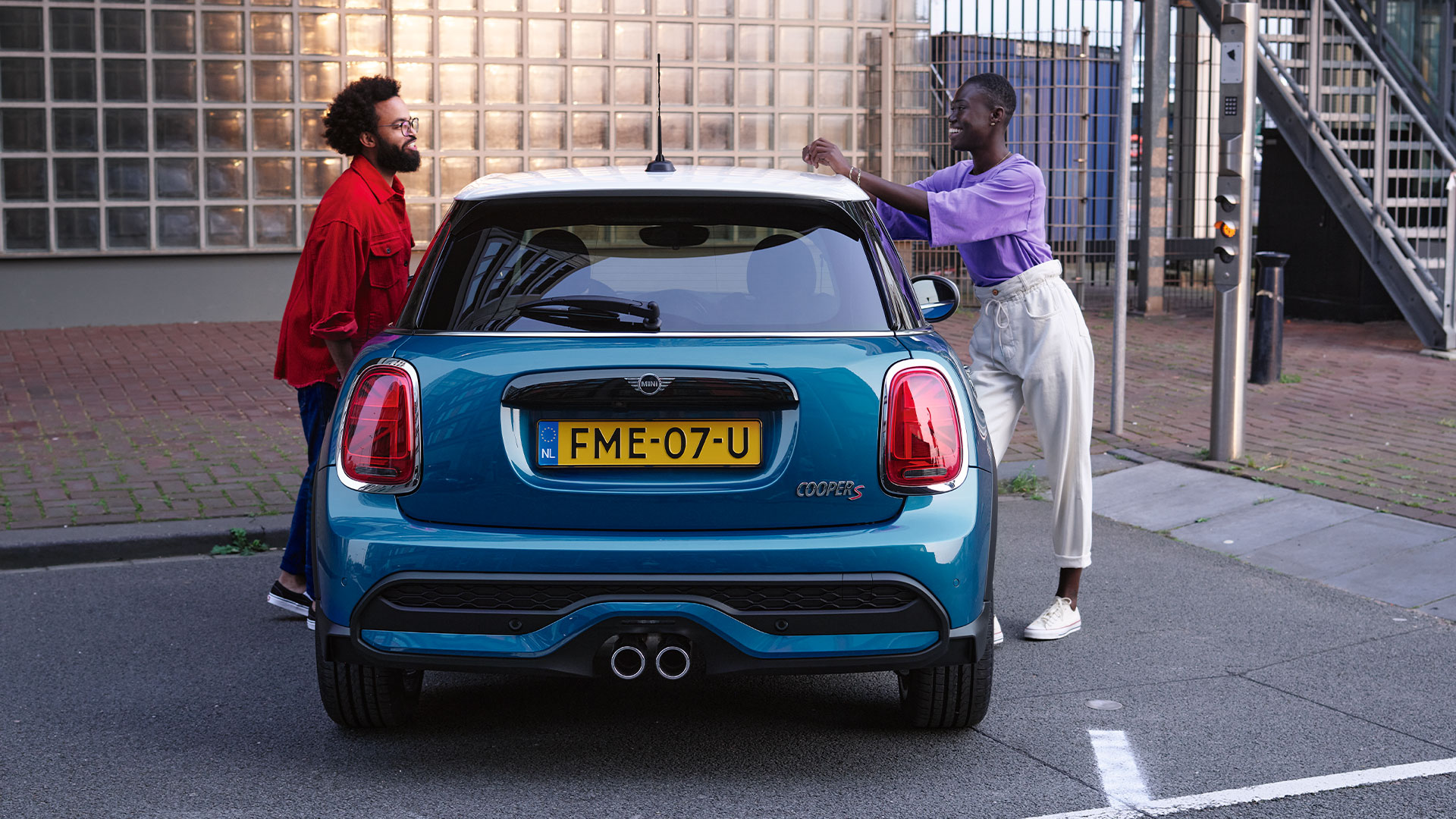 Faça o financiamento do seu carro MINI com a gente.